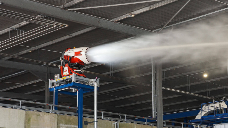 Recycling plants and landfills fire fighting