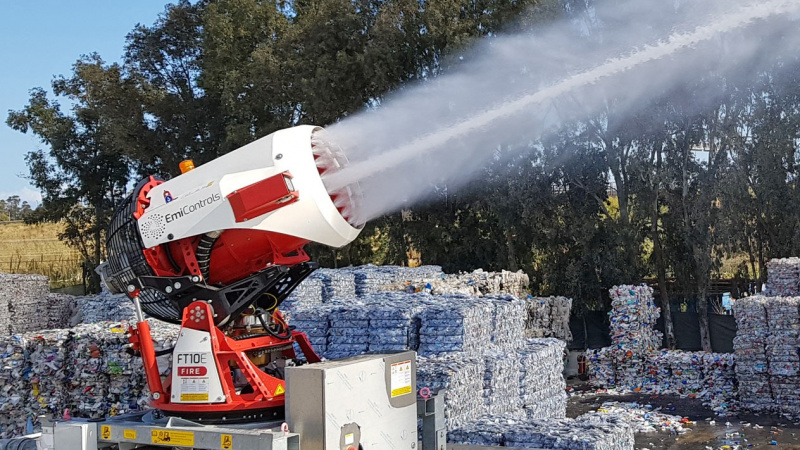 Recycling plants and landfills fire fighting