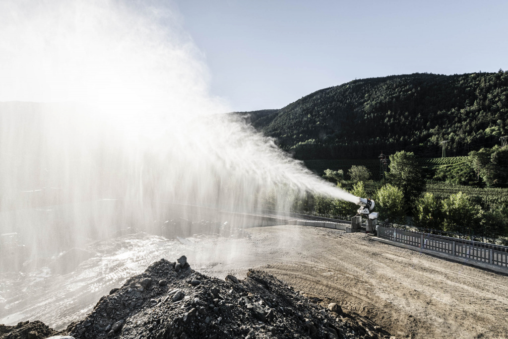 Dust Suppression System and solutions for removal of dust