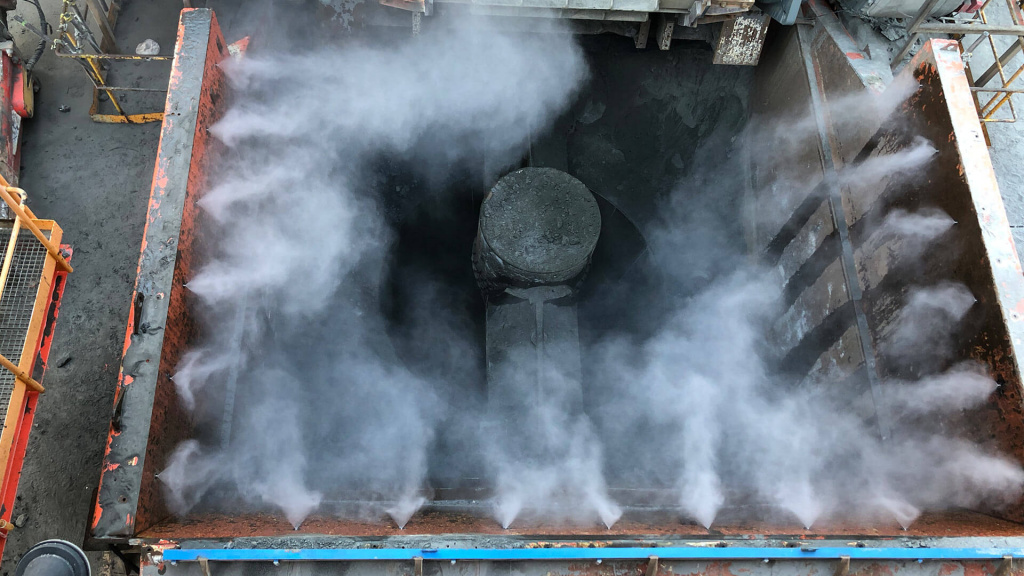 Dust abatement techniques with water mist cannons
